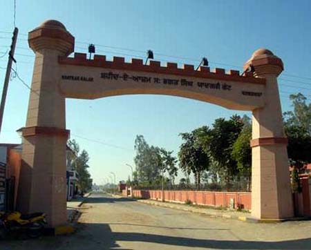 Malupota - JungleKey.in Image